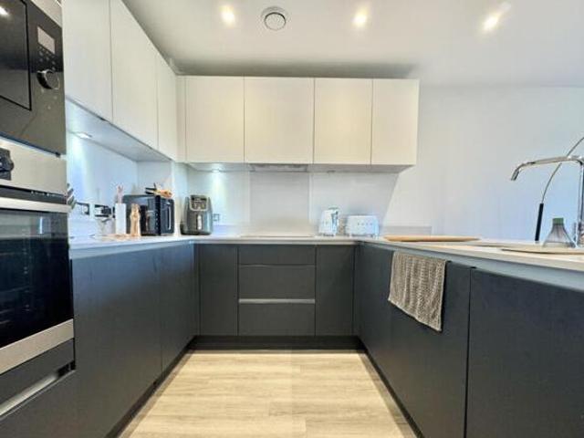 City House, Green Lanes, 1 Bedroom Flat