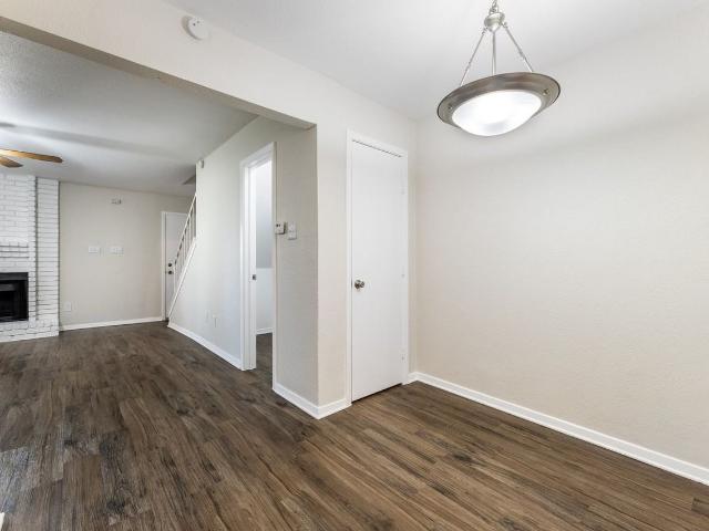 City Lake Townhomes 2 Bedroom Apartment for Rent at 210 W Lake Dr, Taylor, TX 76574