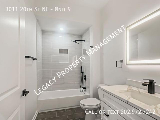 City Living with Suburban Space – Woodridge Gem on 20th St NE