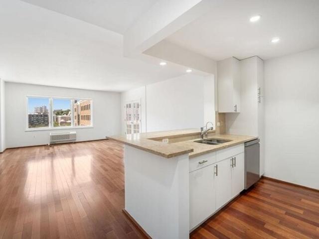 City Pl, Edgewater, Condo For Sale