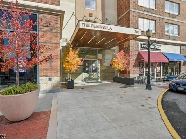 City Pl, Edgewater, Condo For Sale