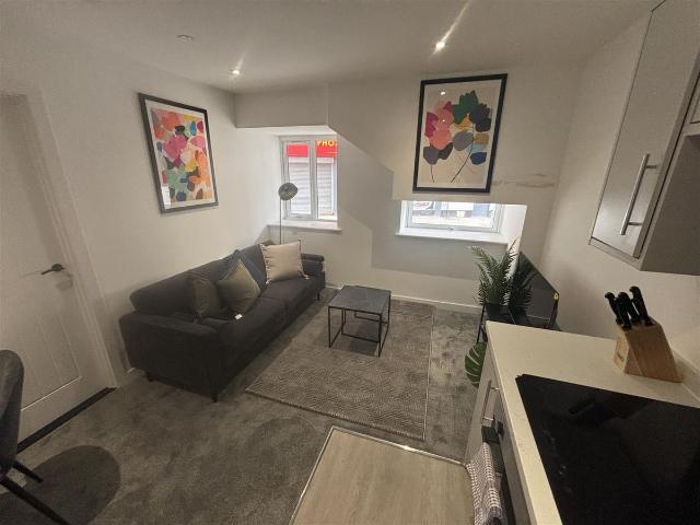 City Point Apartment 6, Prospect Street, Hull HU2, 1 bed flat to rent, £800 pcm | PrimeLocation