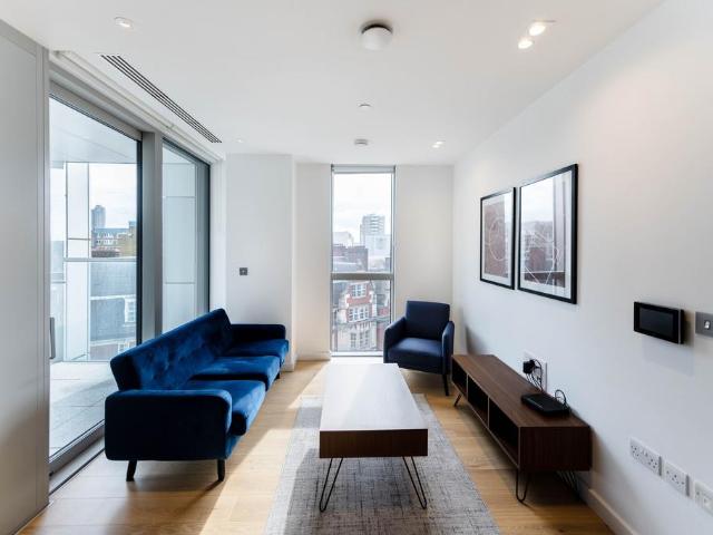City Road 1 bed flat to rent £3,180 pcm £734 pw
