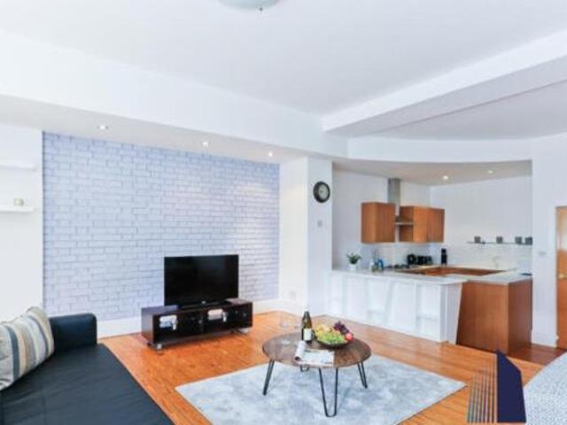 City Road, 2 Bedroom Apartment