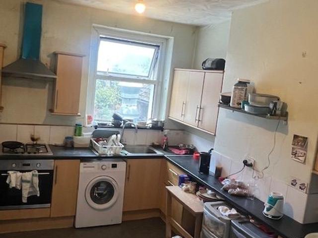 City Road, Cardiff CF24, 4 bed maisonette to rent, £1,600 pcm | PrimeLocation