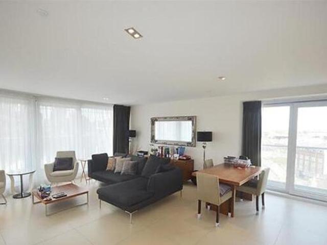 City Road, Bezier Apartments, Old Street, 2 Bedroom Apartment