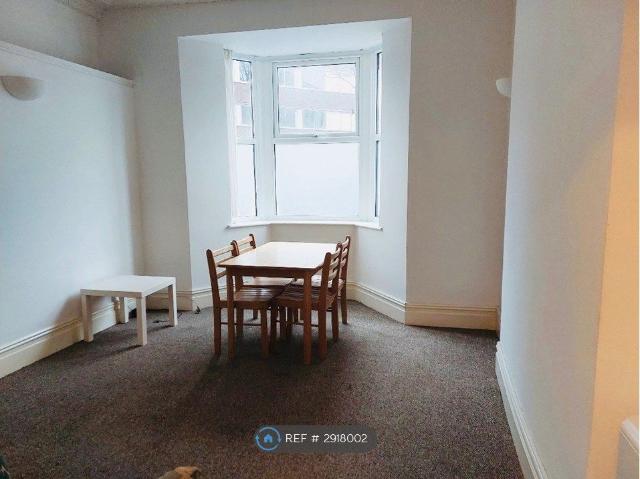 City Road, Bristol BS2, 1 bed flat to rent, £1,150 pcm | PrimeLocation