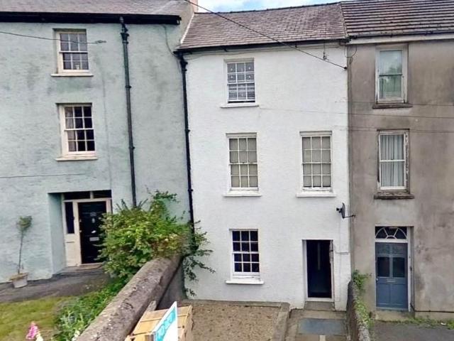 City Road, Haverfordwest SA61, Studio to rent, £425 pcm | PrimeLocation