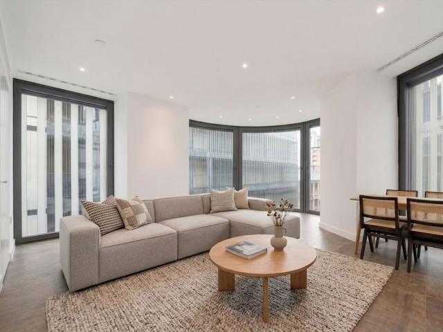 City Road, London N1, 2 bed flat to rent, £3,600 pcm | PrimeLocation