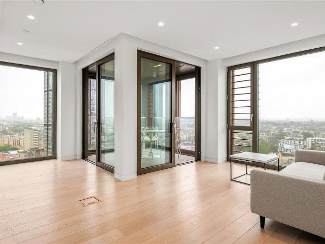 City Road, London, EC1V 1 bed apartment to rent £3,100 pcm £715 pw
