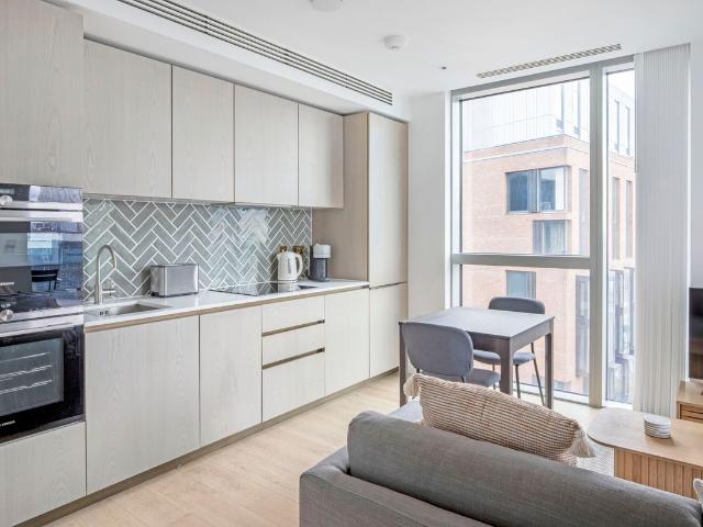 City Road, London EC1V, 1 bed flat to rent, £2,700 pcm | PrimeLocation