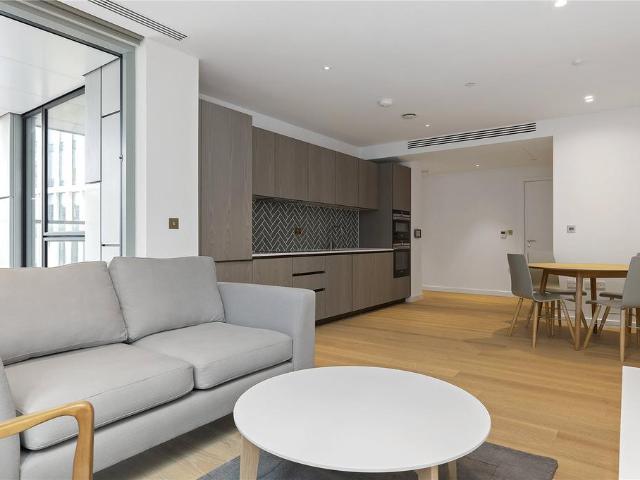 City Road, London, EC1V 2 bed apartment to rent £4,000 pcm £923 pw