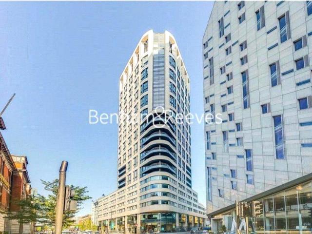 City Road, London, EC1V 2 bed apartment to rent £4,200 pcm £969 pw