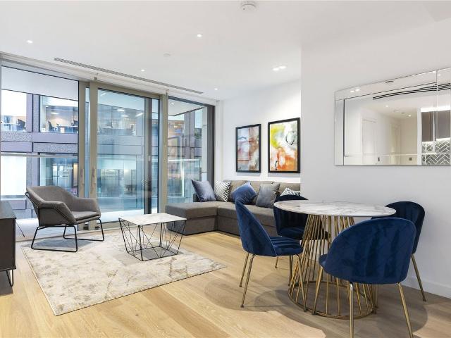 City Road, London EC1V, 2 bed flat to rent, £4,000 pcm | PrimeLocation