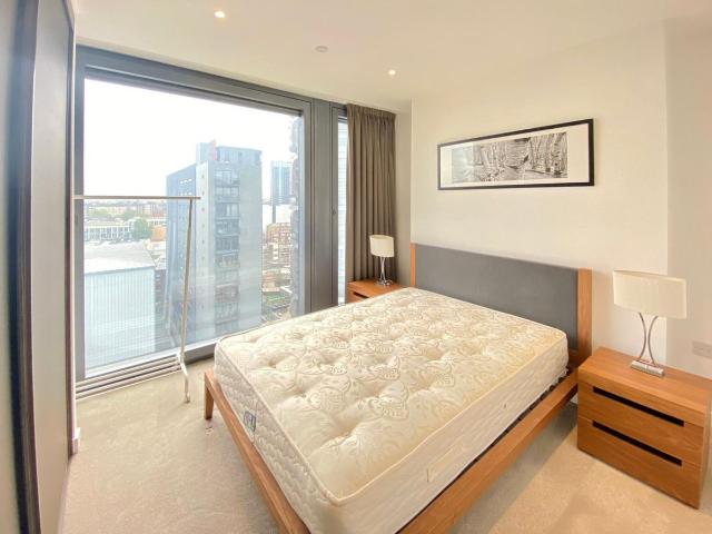 City Road, London EC1V, 2 bed flat to rent, £3,900 pcm | PrimeLocation