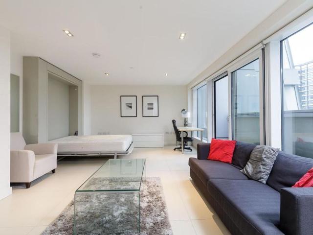 City Road, London EC1Y, 1 bed flat to rent, £2,550 pcm | PrimeLocation
