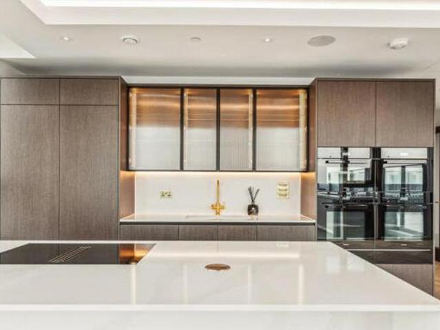 City Road, London, 2 Bedroom Apartment