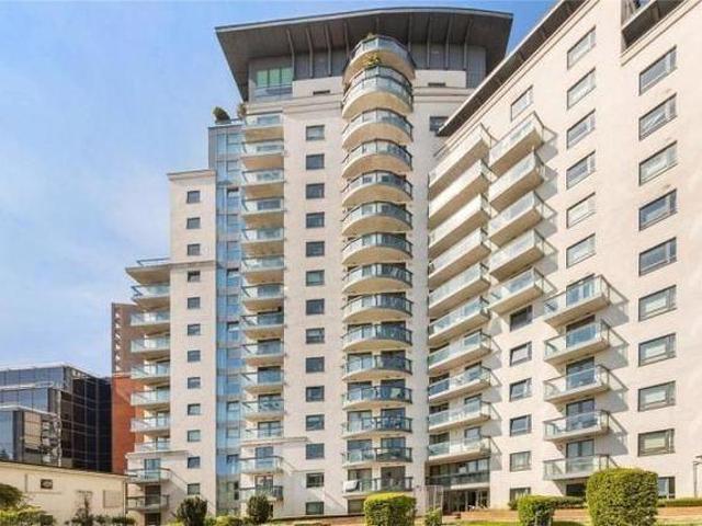 City Tower, Cross Harbour, South. 2 bed apartment to rent £2,492 pcm £575 pw