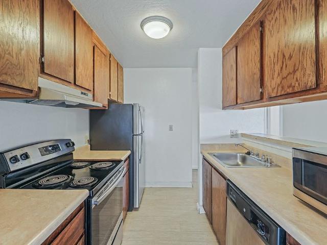 City View 1 Bedroom Apartment for Rent at 25200 Carlos Bee Blvd, Hayward, CA 94542 Mission Foothill