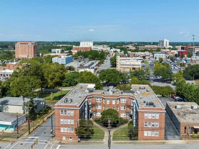 City View 2 Bedroom Apartment for Rent at 144 W Henry St, Spartanburg, SC 29306