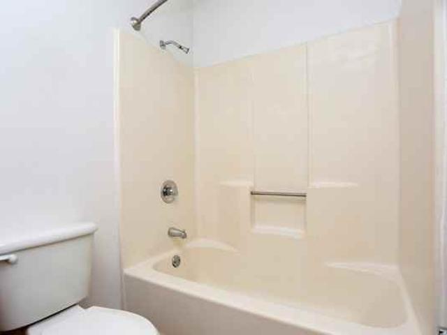 City View Apartments 1 Bedroom Apartment for Rent at 95 Kentucky Dr, Newport, KY 41071