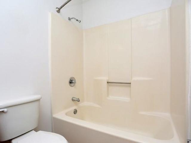 City View Apartments 1 Bedroom Apartment for Rent at 95 Kentucky Dr, Newport, KY 41071