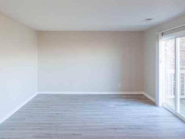 City View Apartments 2 Bedroom Apartment for Rent at 95 Kentucky Dr, Newport, KY 41071