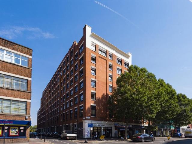 City View House, Bethnal Green Road, London, E2, 3 bedroom, Flat