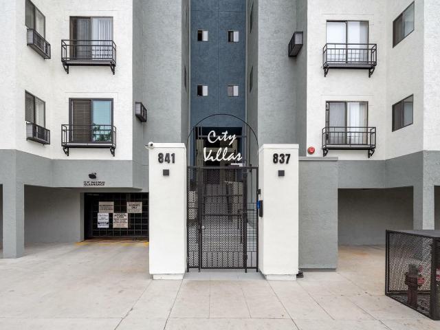 City Villas Apartments Studio Apartment for Rent at 841 16th St, San Diego, CA 92101 East Village