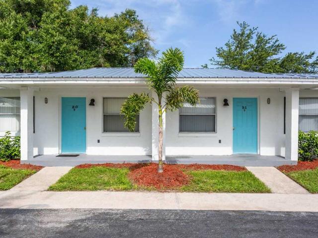 City Walk Villas | 1 & 2 Bedroom Apartments in Mount Dora, FL 1 Bedroom Apartment for Rent at 1515 Lincoln Ave, Mount Dora, FL 32757
