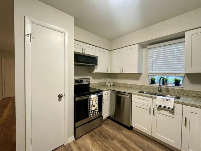 City Walk Villas 2 Bedroom Apartment for Rent at 1515 Lincoln Ave, Mount Dora, FL 32757