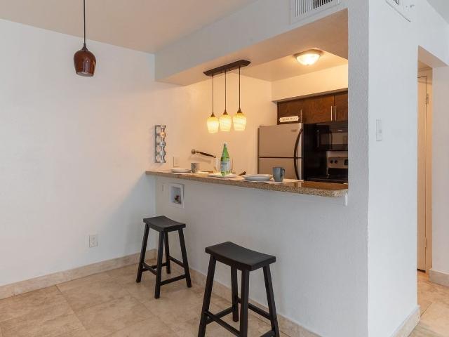 Cityscape Apartments Studio Apartment for Rent at 6466 Ridgecrest Rd, Dallas, TX 75231