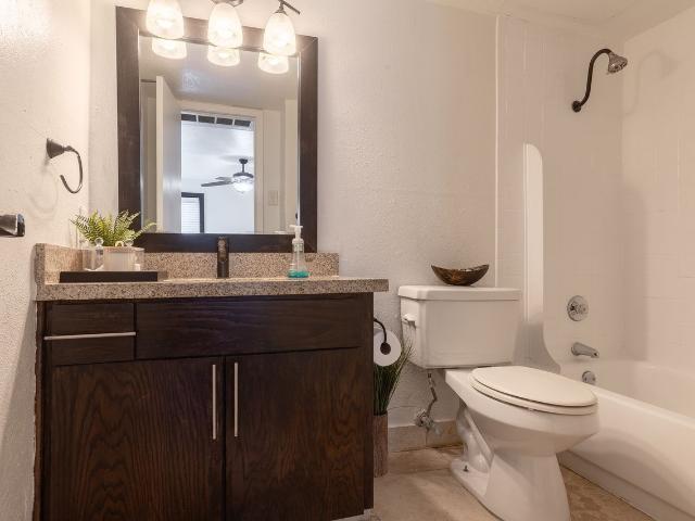 Cityscape Apartments Studio Apartment for Rent at 6466 Ridgecrest Rd, Dallas, TX 75231