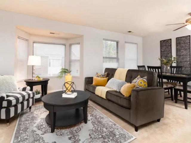 Cityside Apartments 2 Bedroom Apartment for Rent at 1115 Carr St, St. Louis, MO 63101 Columbus Square