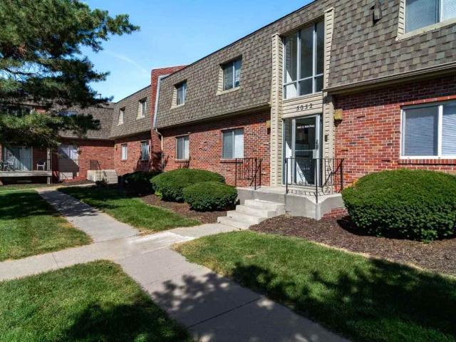 Citadel Apartments 2 Bedroom Apartment for Rent at 8500 Ohern St, Omaha, NE 68127