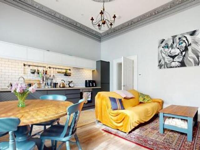 Citadel Road, Plymouth, 2 Bedroom Flat