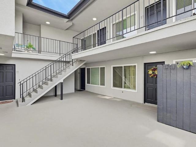 CitiZen Beach Collection at Camino 2 Bedroom Apartment for Rent at 1001 Camino Real, Redondo Beach, CA 90277 South Redondo Beach