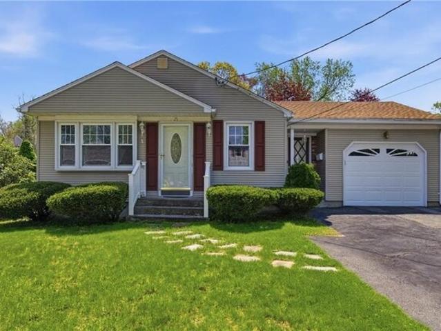 Citizen St, Cumberland, Home For Sale