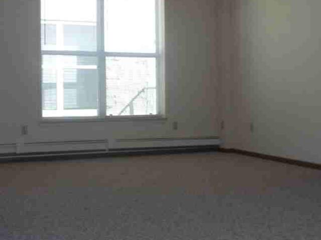 Civic Arms Apartment Homes 1 Bedroom Apartment for Rent at 2005 10th Ave, South Milwaukee, WI 53172