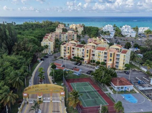 Cj Mediana Alta, Loiza, Condo For Sale