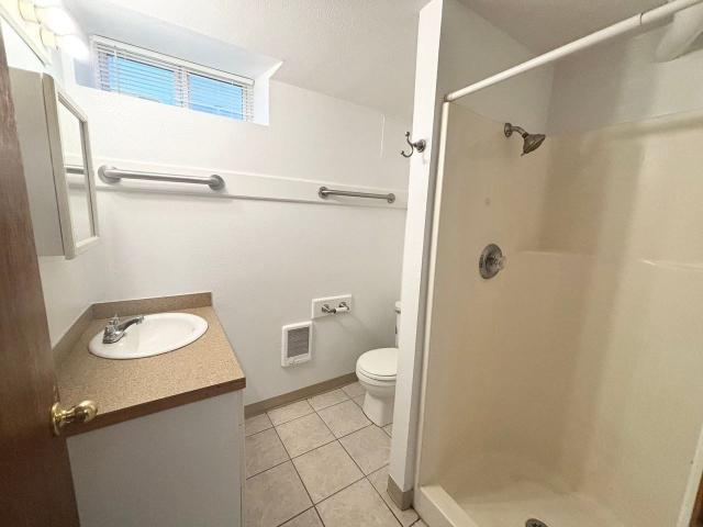 CK1391 B* 1 Bedroom Apartment for Rent at 6633 N Vancouver Ave, Portland, OR 97217 Piedmont