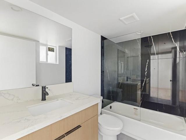 Co_living Apartment in East Hollywood