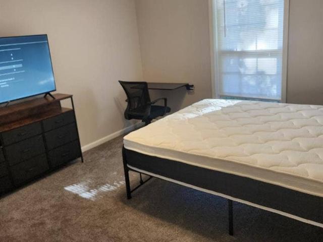 CO LIVING FOR MOMS and CHILDREN