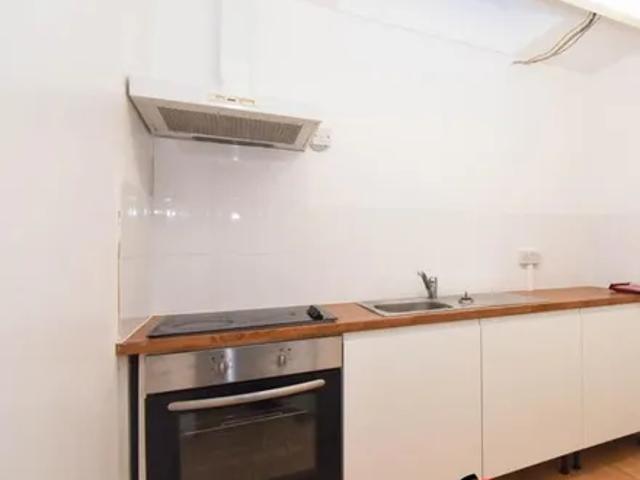 Co op Food, Kember Street, London, N1 1BF, United Kingdom | Studio apartment for rent #127641710 | Rentberry