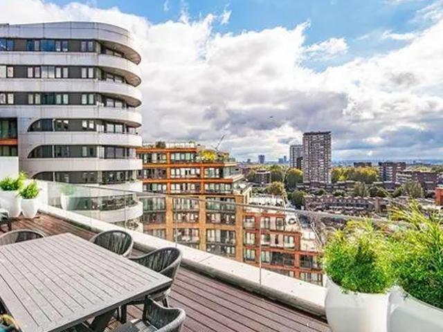 Co op Food, 4 Merchant Square, London, W2 1BQ, United Kingdom | 3 bed apartment for rent #149003772 | Rentberry