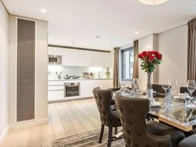 Co op Food, 4 Merchant Square, London, W2 1AY, United Kingdom | 3 bed apartment for rent #130735301 | Rentberry
