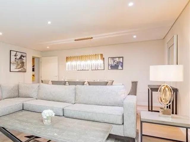 Co op Food, 4 Merchant Square, London, W2 1AS, United Kingdom | 3 bed apartment for rent #134702053 | Rentberry