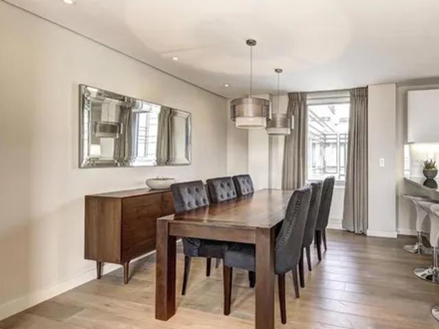 Co op Food, 4 Merchant Square, London, W2 1AY, United Kingdom | 3 bed apartment for rent #119950501 | Rentberry