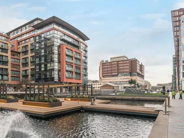 Co op Food, 4 Merchant Square, London, W2 1BQ, United Kingdom | 3 bed apartment for rent #135136349 | Rentberry