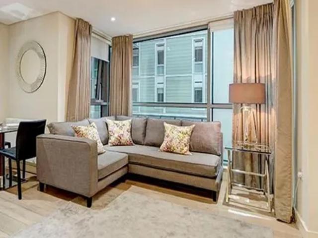 Co op Food, 4 Merchant Square, London, W2 1BQ, United Kingdom | 3 bed apartment for rent #137556815 | Rentberry